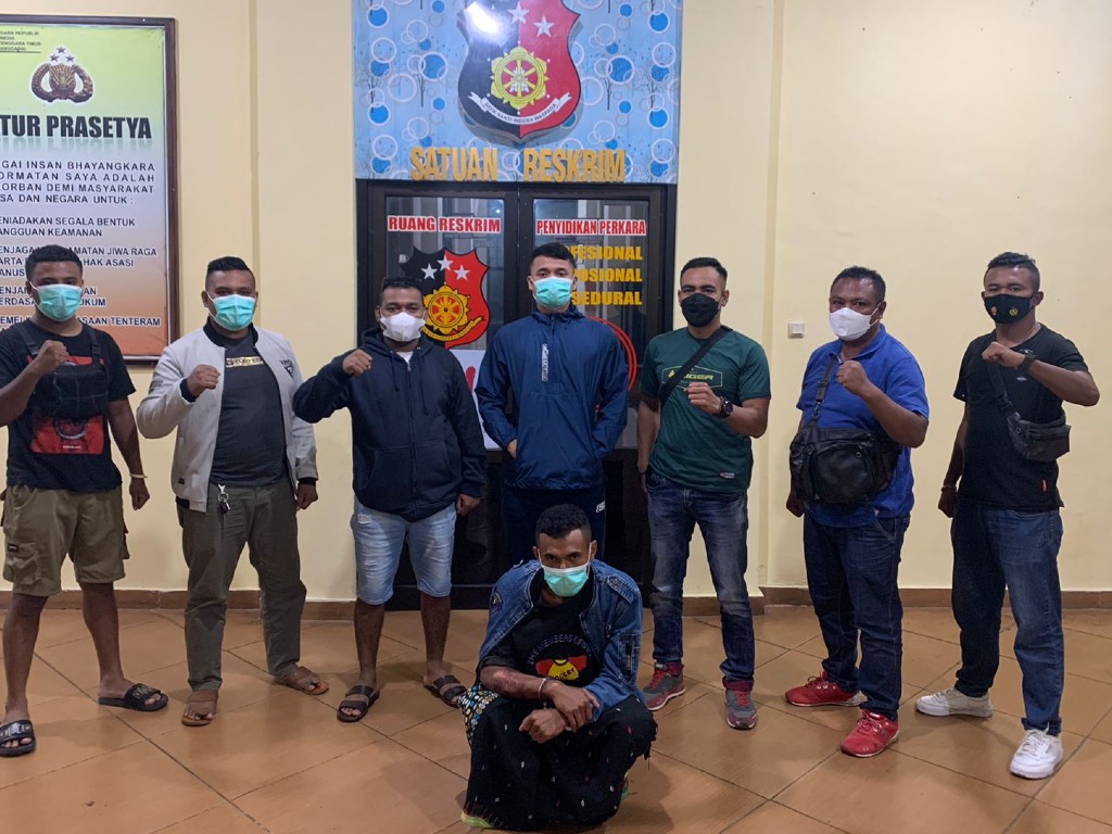 Jatanras Polres Manggarai Tangkap Pelaku Pemerasan dan Penipuan Via Medsos Jatanras Polres Manggarai Tangkap Pelaku Pemerasan dan Penipuan Via Medsos